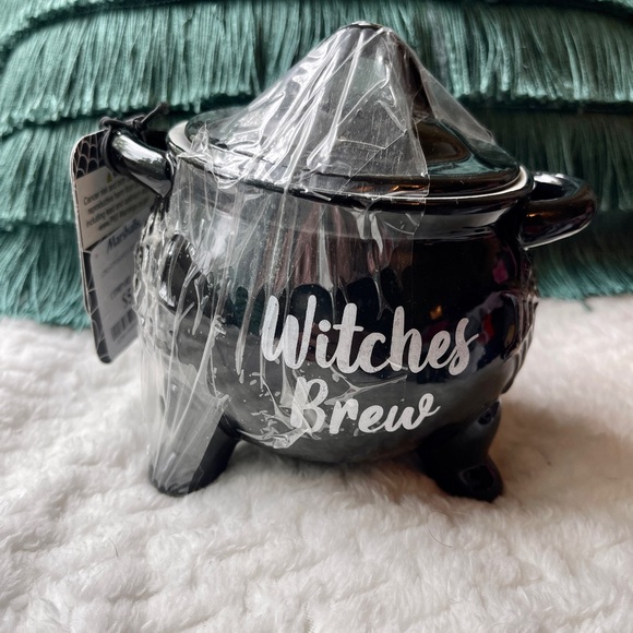 Bakeshop | Kitchen | New Halloween Mini Cauldron Witches Brew Bakeshop ...